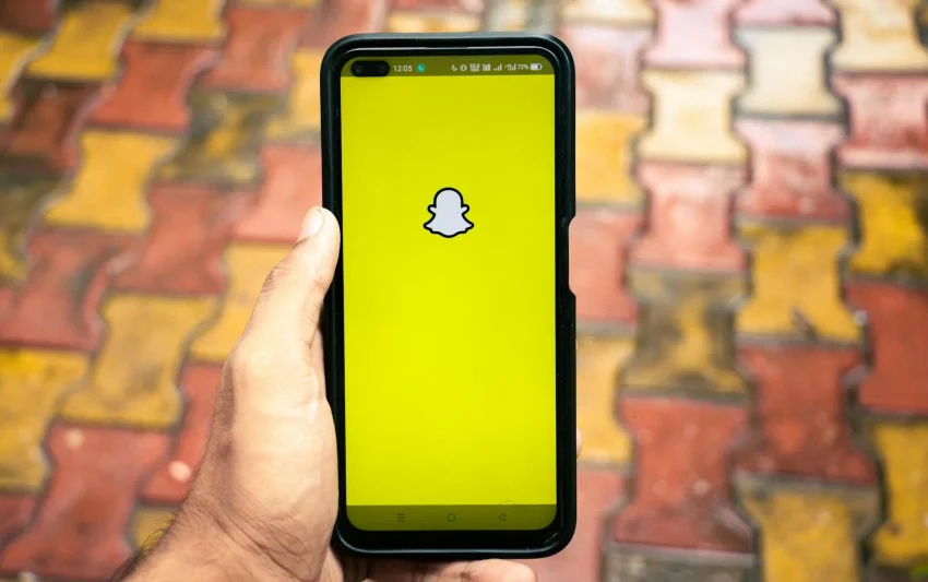 Does Snapchat Notify You If A Friend Request Is Ignored?